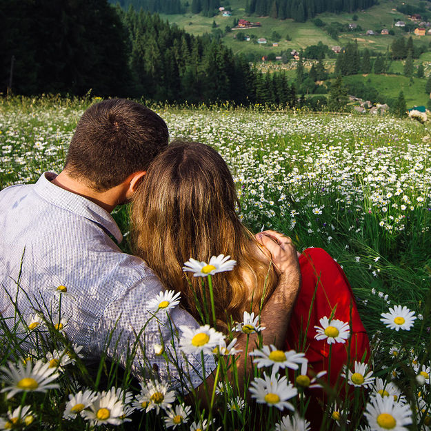 Taurus in Love and Relationships: Sensual, Loyal, and Patient | Tarot.com